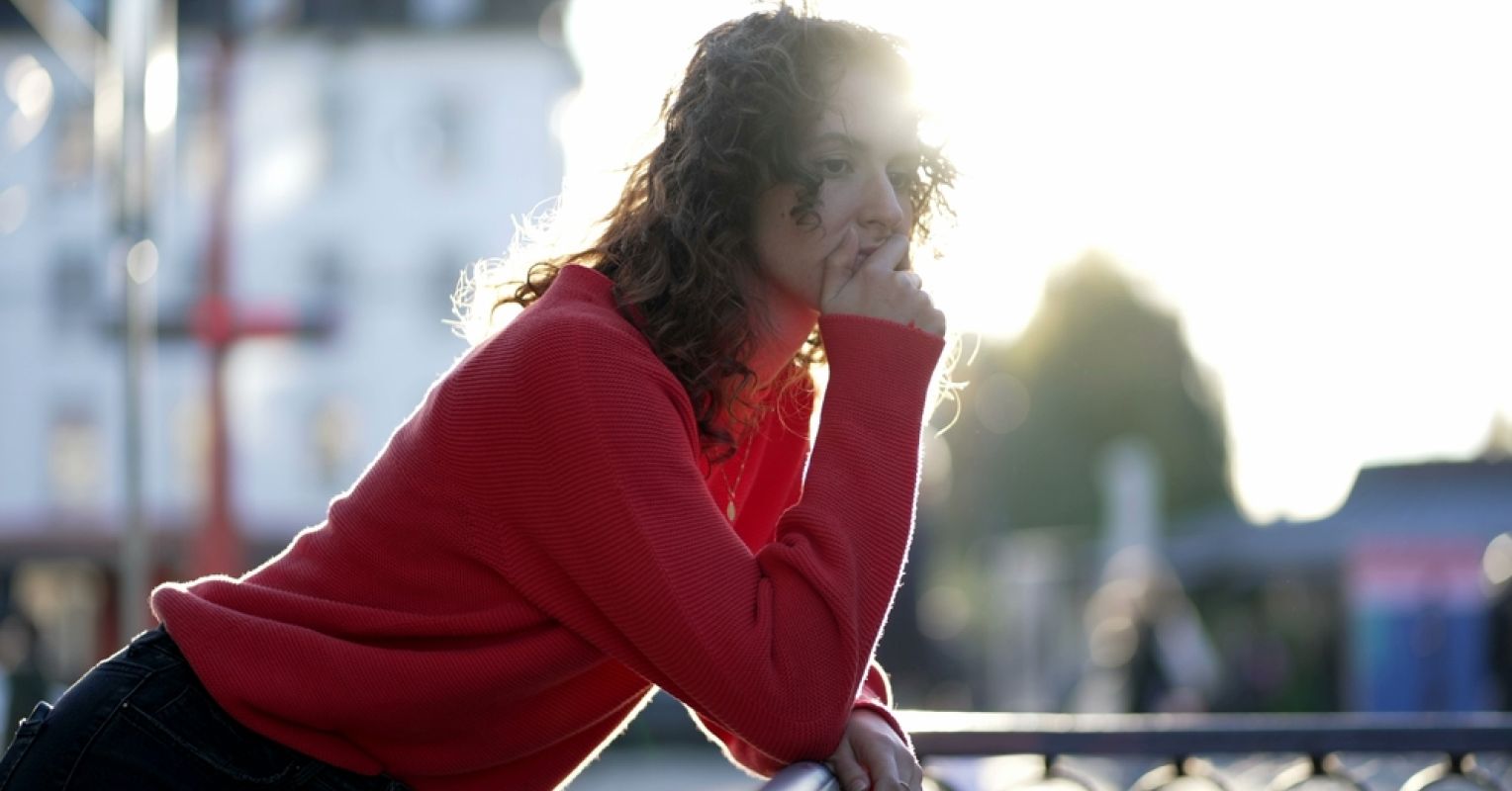 5 Subtle Signs of an Unhappy Person | Psychology Today