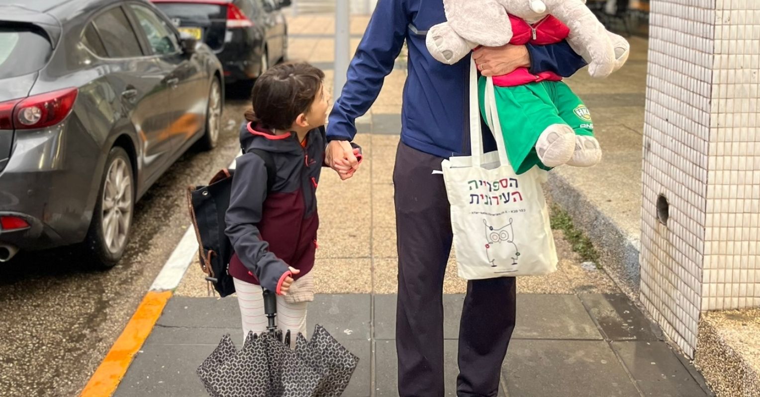 Are You Too Efficient in Your Relationship? | Psychology Today