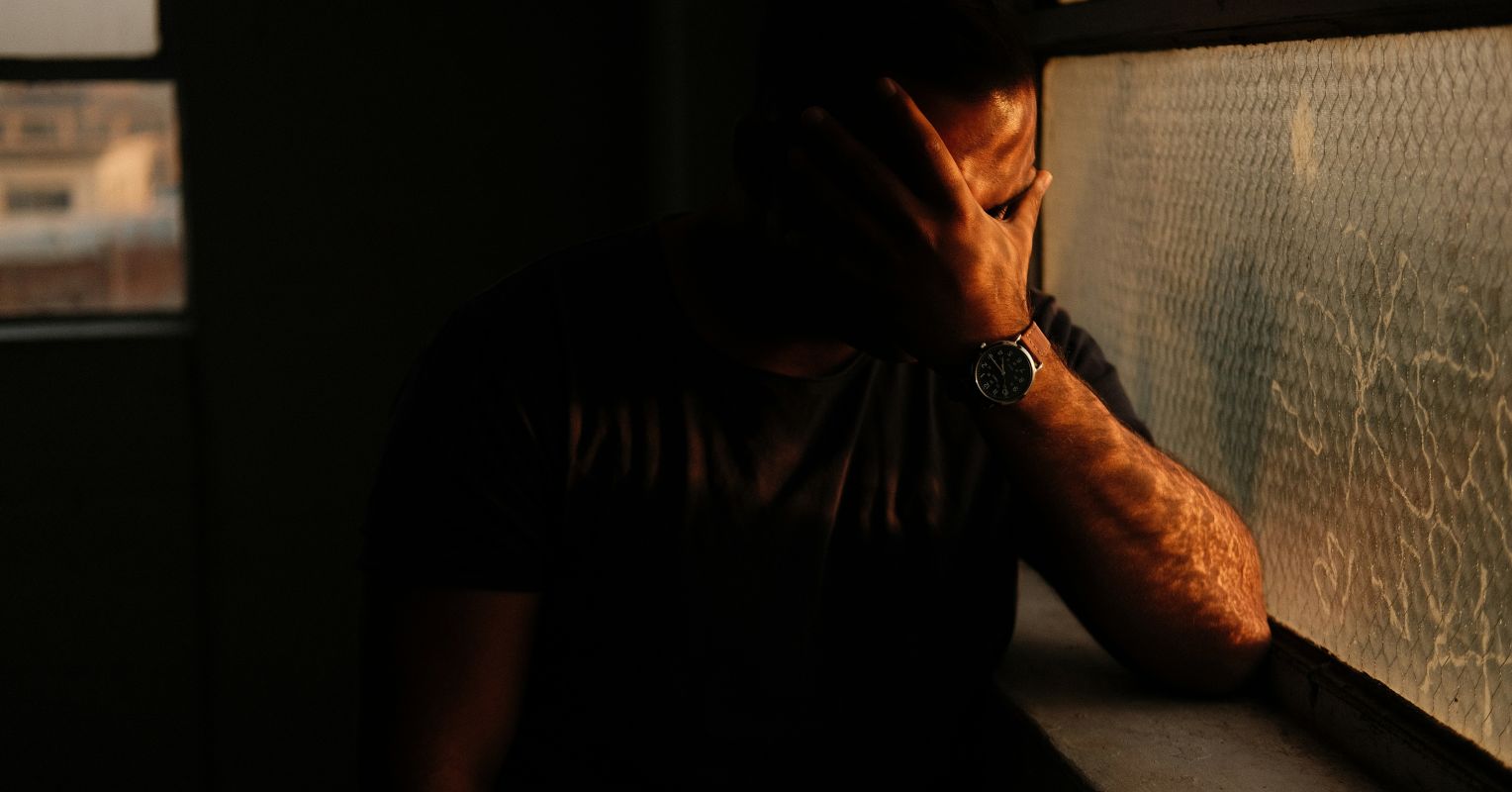 4 Powerful Words to Stop Feeling Lonely | Psychology Today Ireland