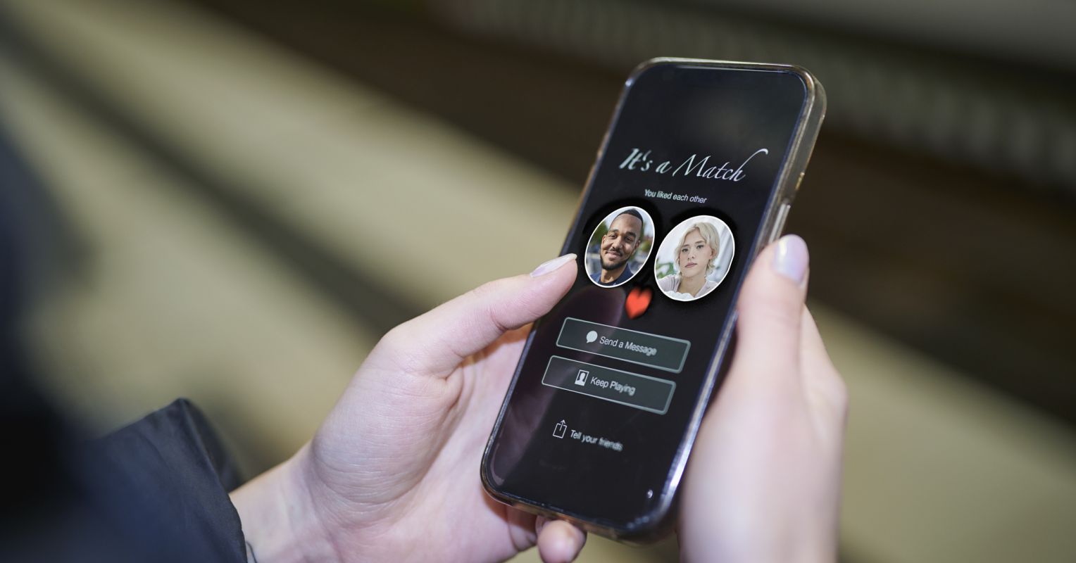 Should You Break Up with Dating Apps? | Psychology Today Australia