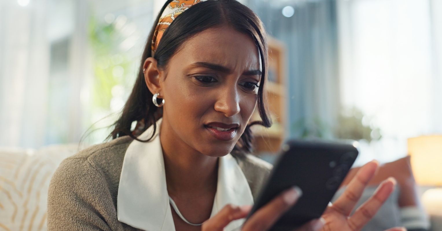 3 Red Flags to Watch for in a Partner's Texts | Psychology Today