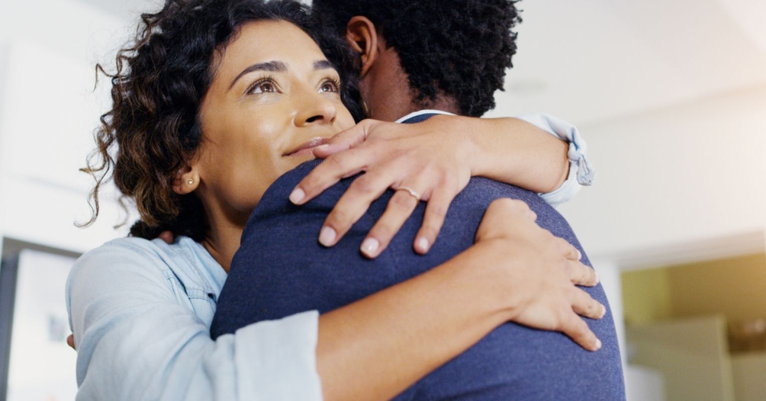 6 Rules for a Perfect Hug, According to Science | Psychology Today