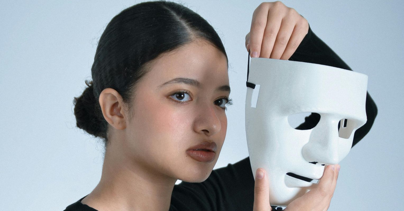 Seeing Through the Mask: Understanding Imposter Syndrome | Psychology Today