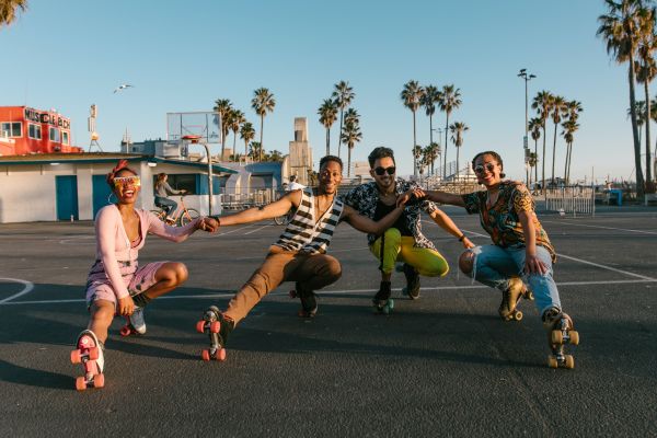 How to Make Friends in a New City | Psychology Today