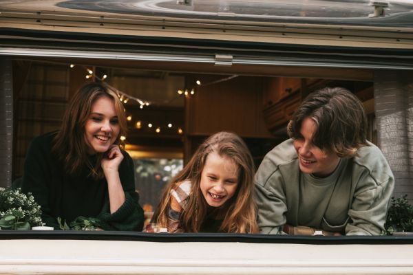 4 Things That Break Siblings Apart, and Why Reconciliation Is So Hard ...