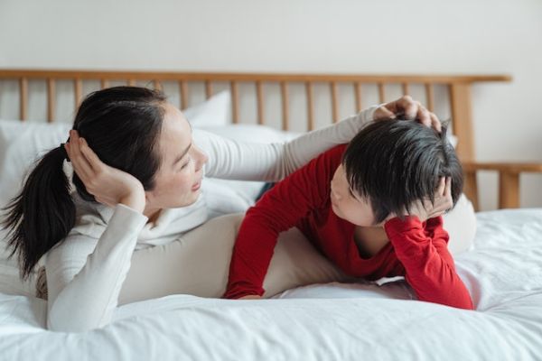 Why Your Kids Are Ignoring You | Psychology Today