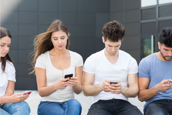 Internet Addiction | Psychology Today