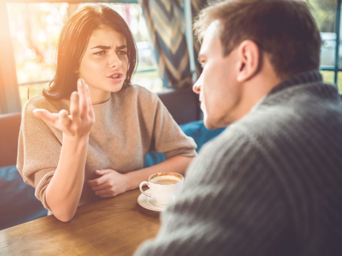 difference between love and hate