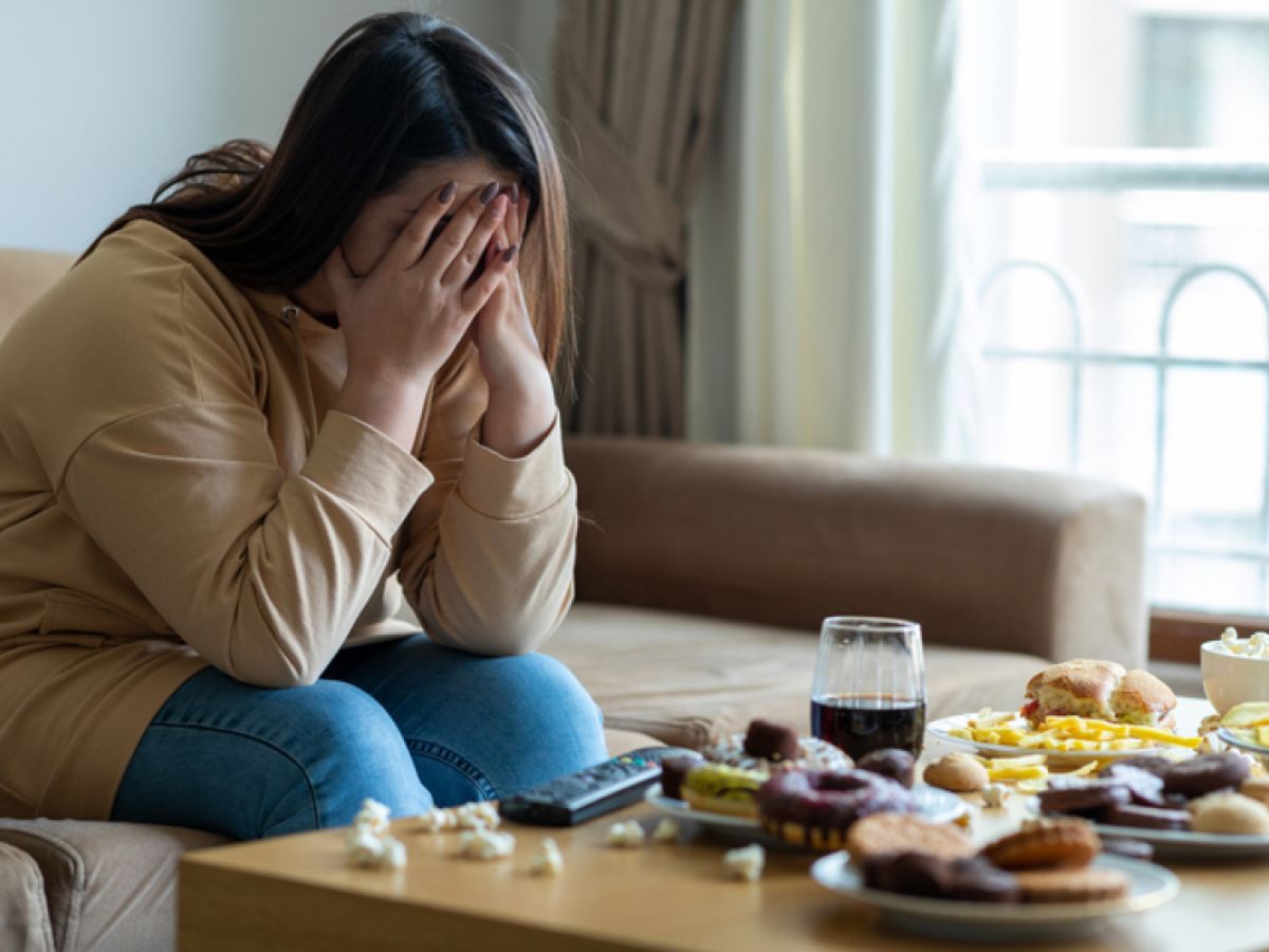 why binge eating