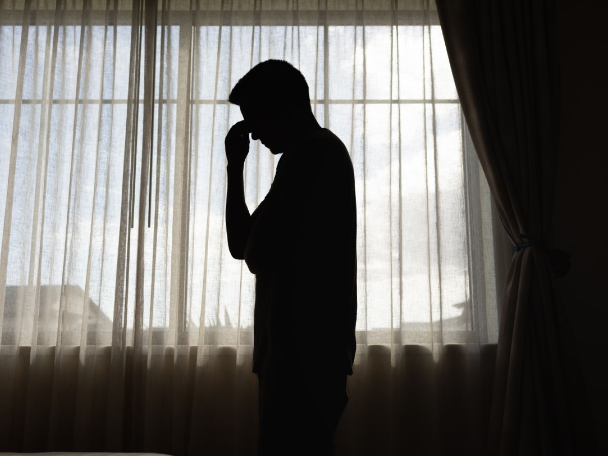 why do i feel empty without her